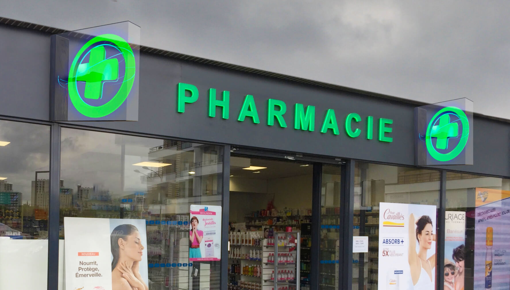 3D Hologram Solutions for OOH Advertising Industry | Holographic ...