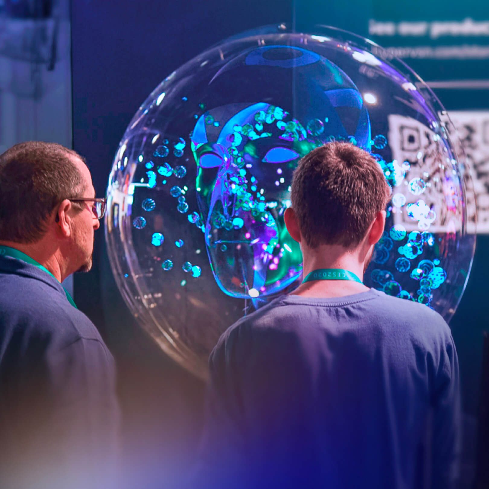 SmartV Solo M + L | Holographic Technology - HYPERVSN