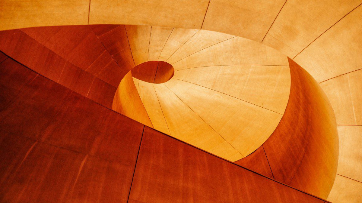 Mastering the Art of Upper and Lower Funnel Marketing